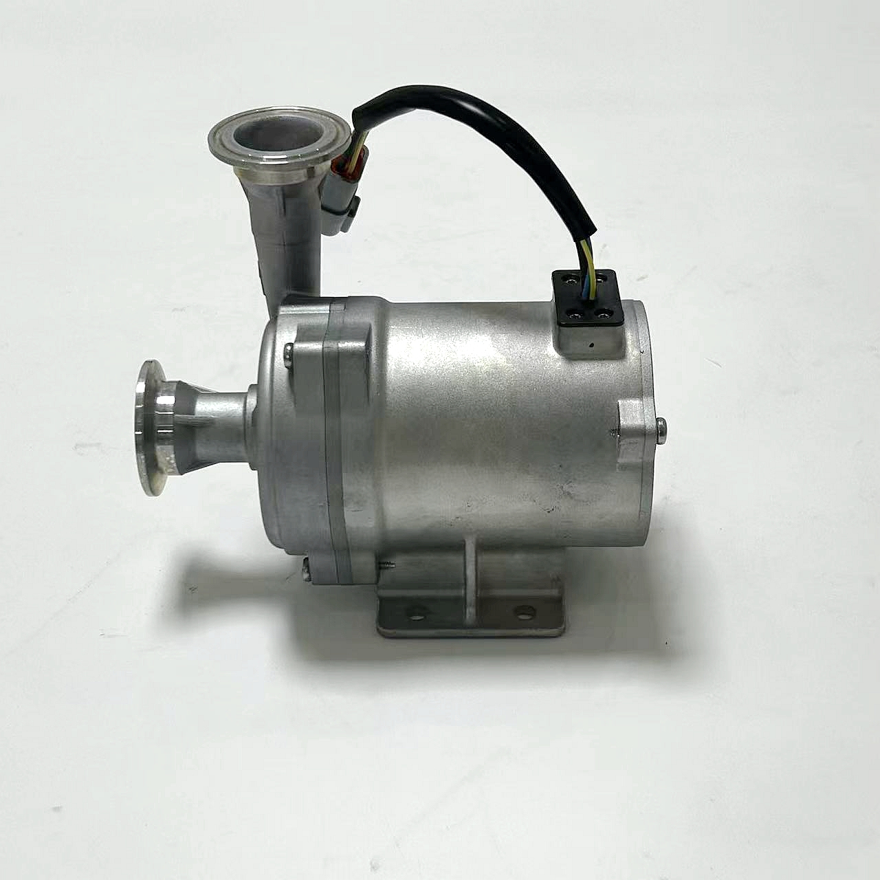 Standard- und wartungsarme 48V BLDC-Kühlmittelpumpe mit möglicher ...